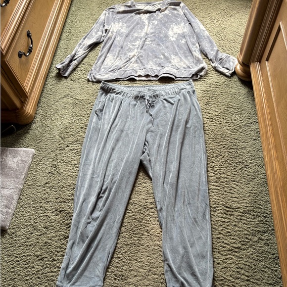 Cuddl Duds | Intimates & Sleepwear | Cuddl Duds Gray Pajama Set | Poshmark
